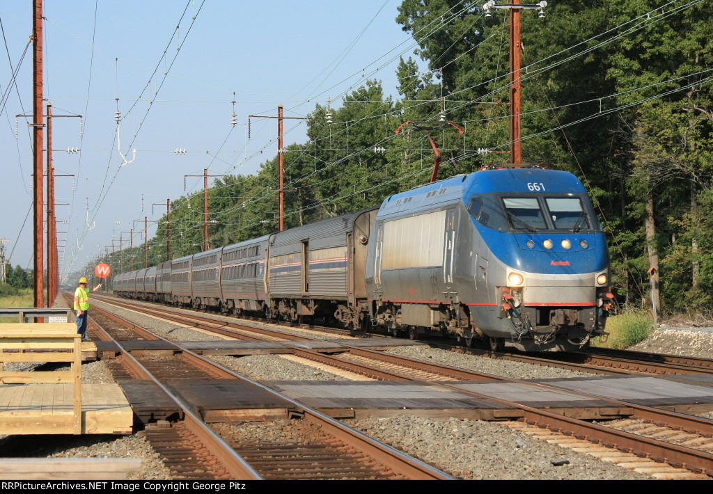 Amtrak train 98(22)